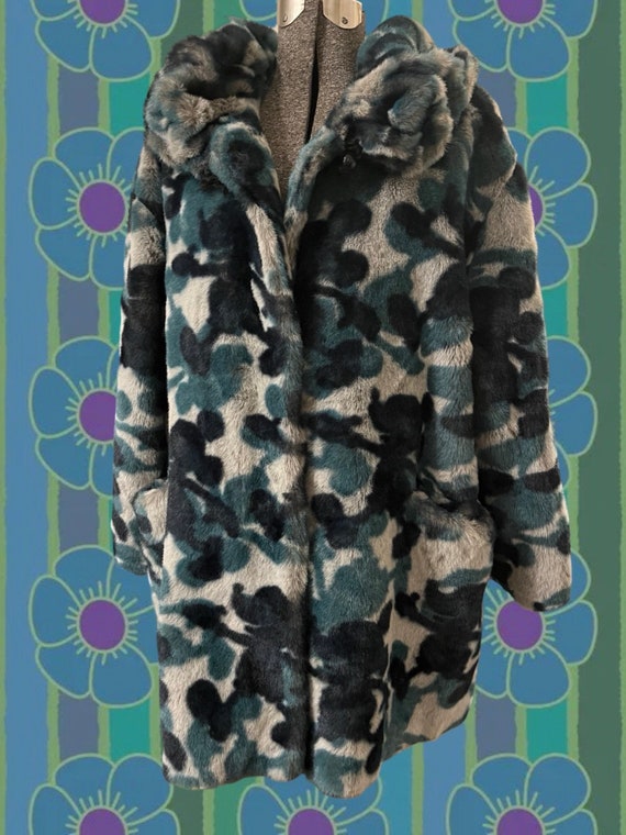 RARE - Blue and Navy Mickey Mouse Print Faux Fur Coat… - Gem