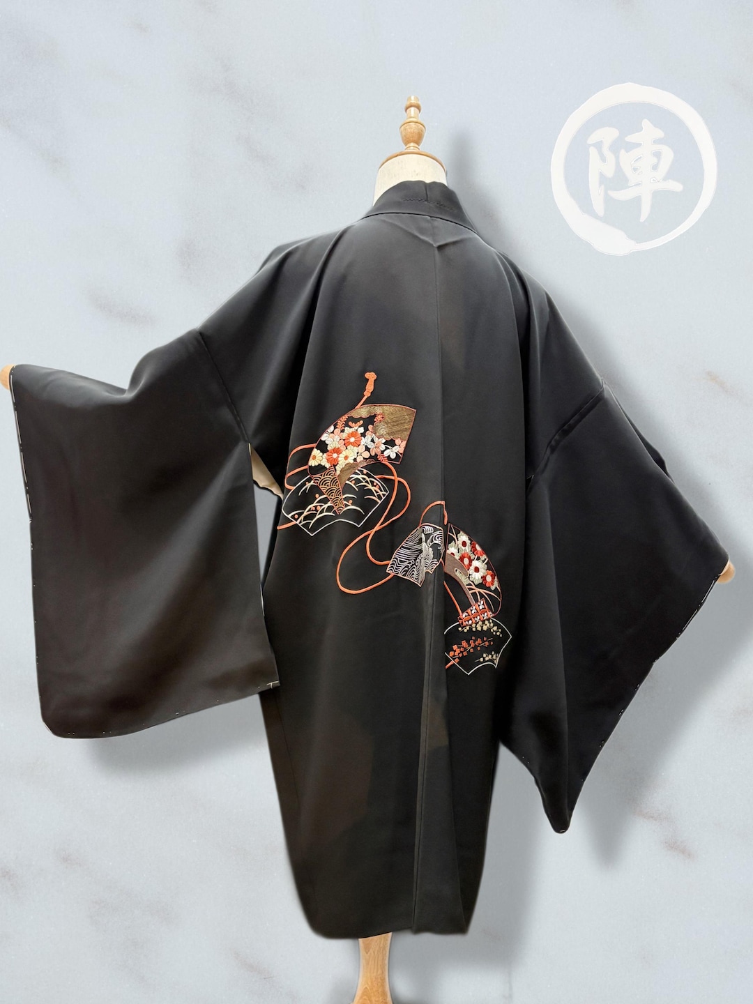 Vintage Japanese Black Silk Haori Jacket – Folding Fan & Flowing Cord ...