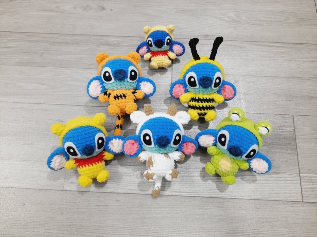Archivo PDF 5 en 1 Amigurumi Stitch Cosplay Rana, Vaca, Pooh, Tigre y ...