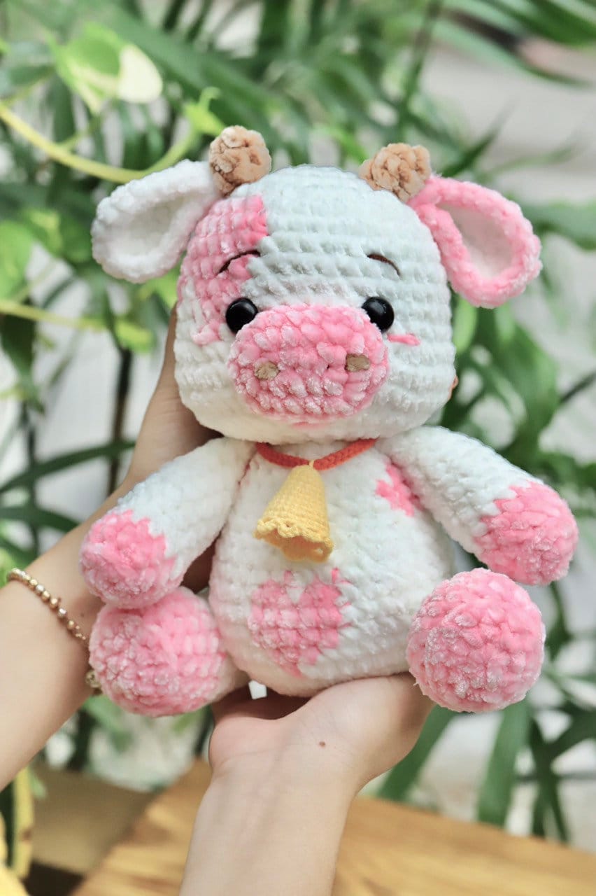 Strawberry Cow Crochet Pattern, Cow Plush Pattern, Bull Amigurumi ...