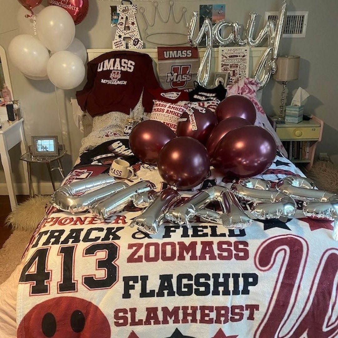 Custom College Blanket, Custom Graduation Blanket, Graduation Gift ...