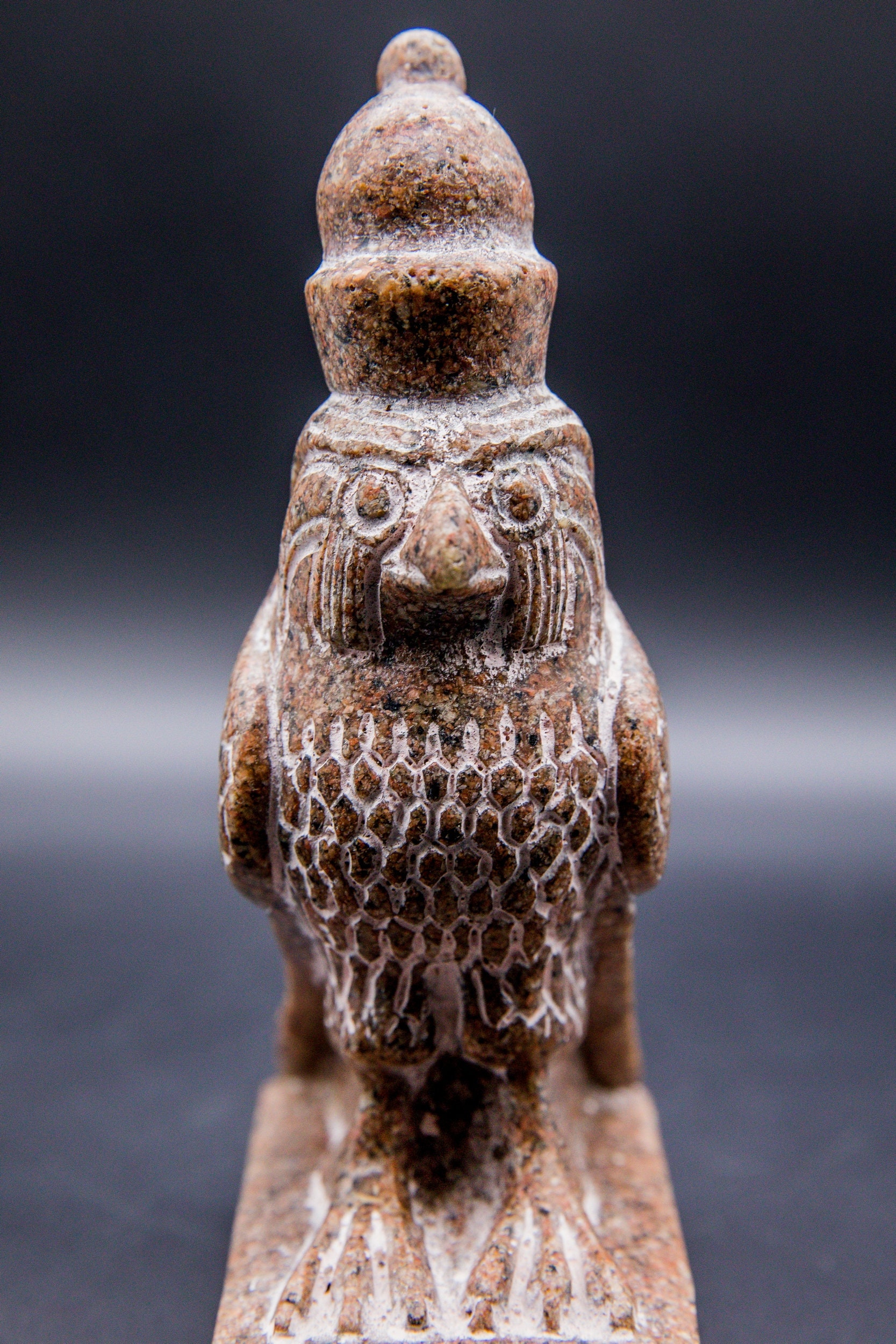 Statue Horus Falcon Bird God of Sky Status Particular Artwork Black or ...