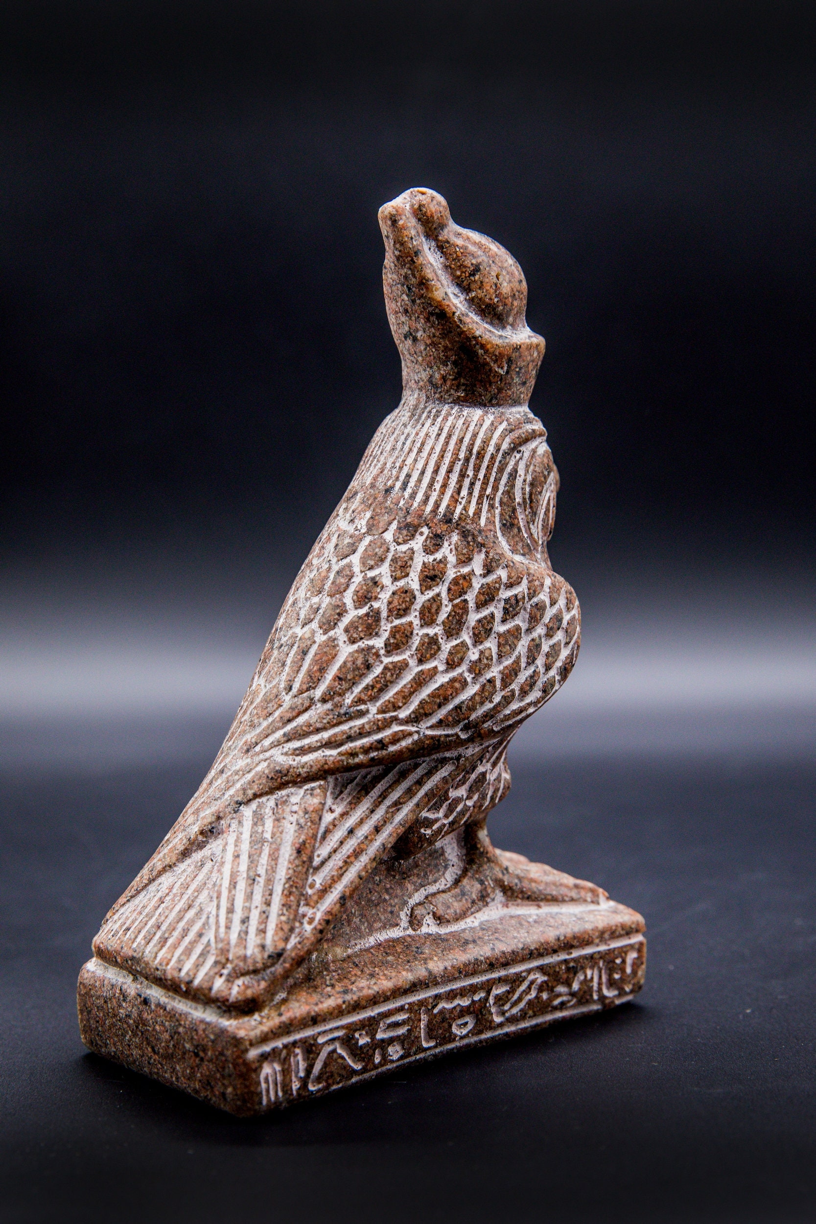Statue Horus Falcon Bird God of Sky Status Particular Artwork Black or ...