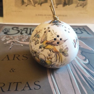 Porcelain Vintage Pomander With Birds and Fruit Still-life - Etsy