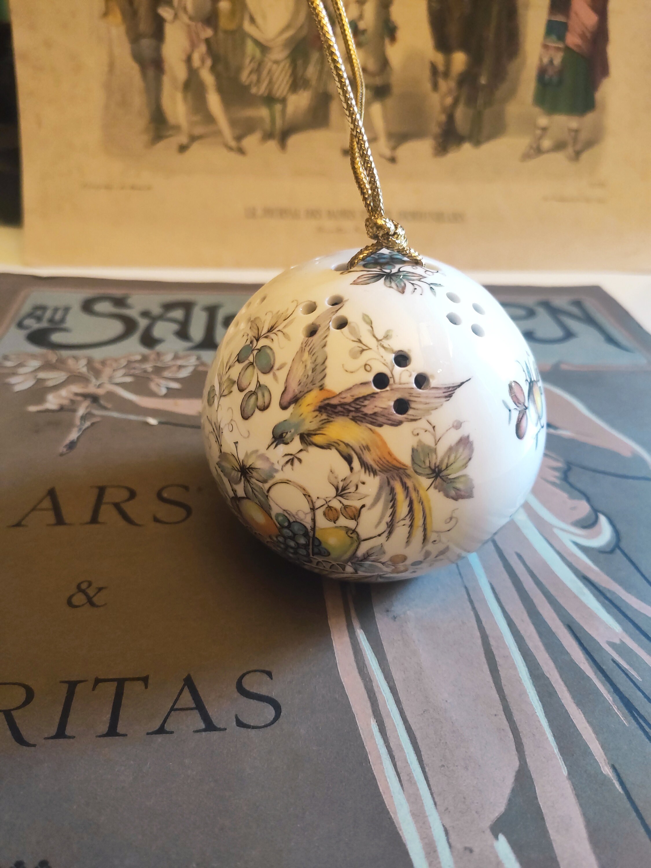 Porcelain Vintage Pomander With Birds and Fruit Still-life - Etsy