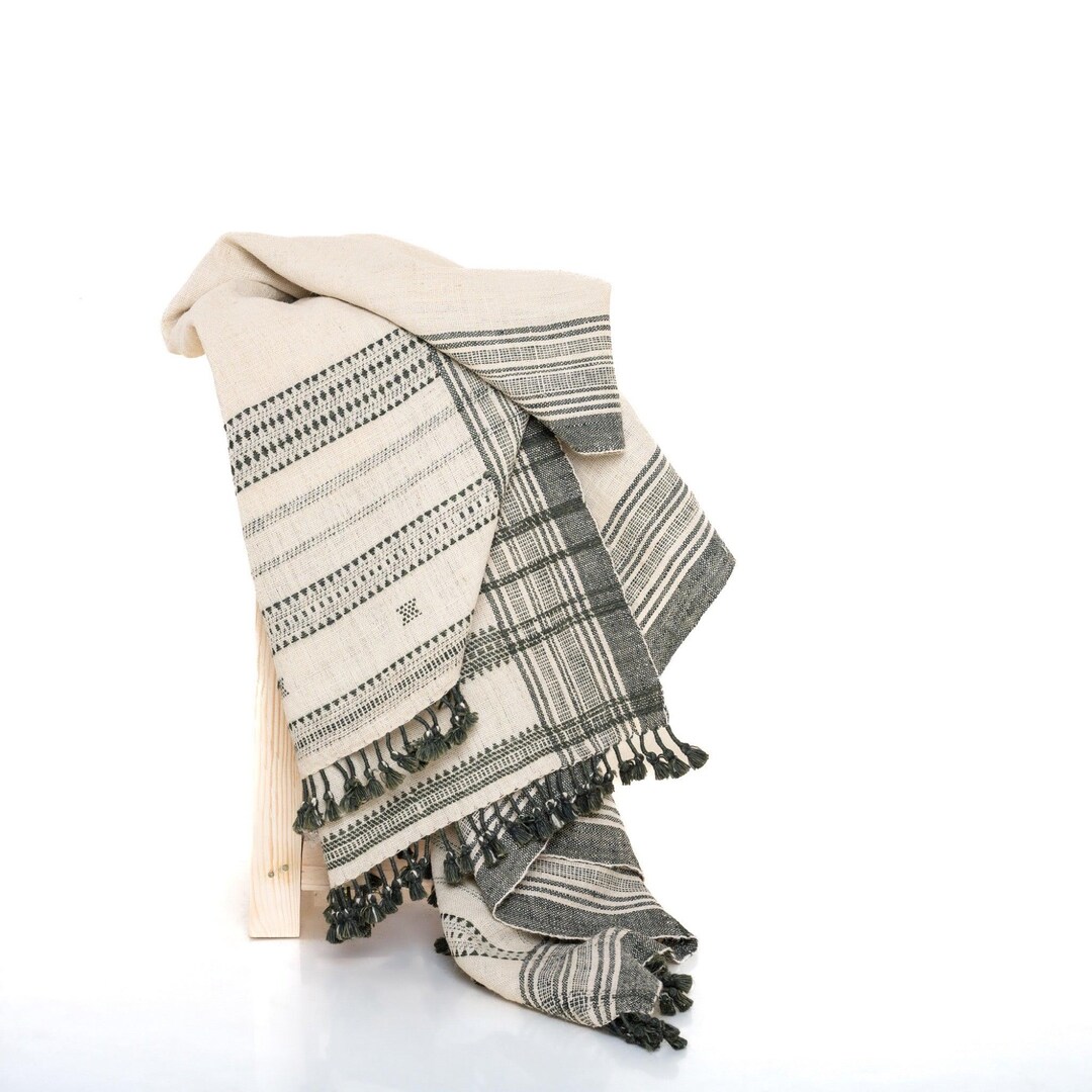 SOLITAIRE : Cream Colored Throw Blanket Handmade From Indian Wool With ...