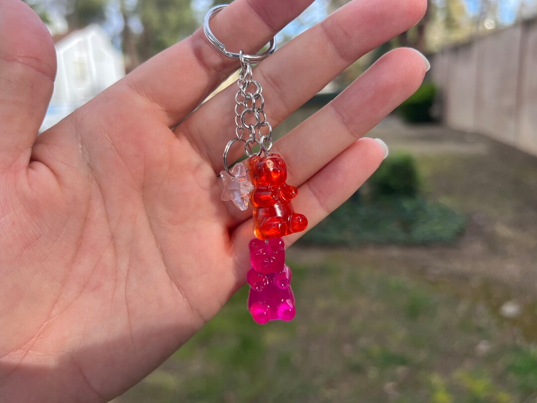 Y2K Keychain Gift for Teens, 2 Custom Color Gummy Bears, Y2K and Rave ...