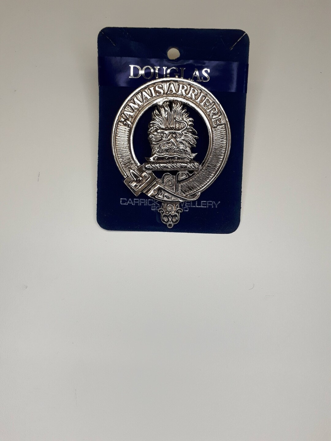 Clan Douglas Badge - Etsy