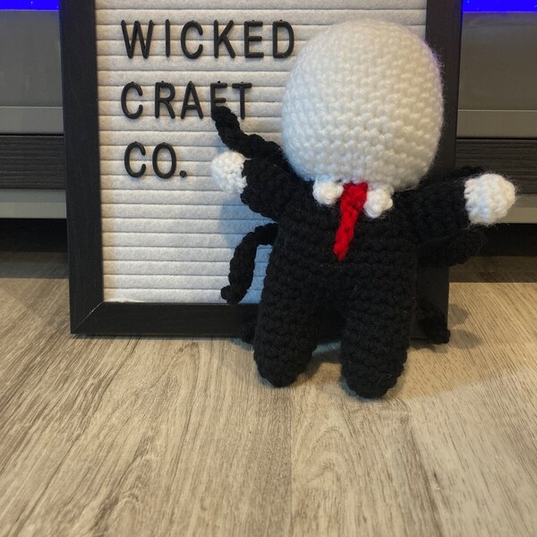 Slender Man - Etsy