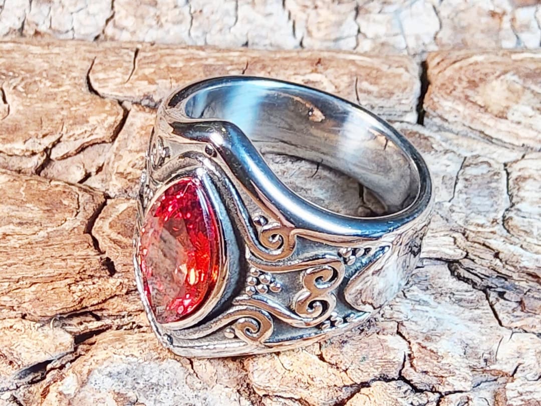 Vampire Lord Spirit Companion, Spirit Vessel, Ancient Vampire Ring ...