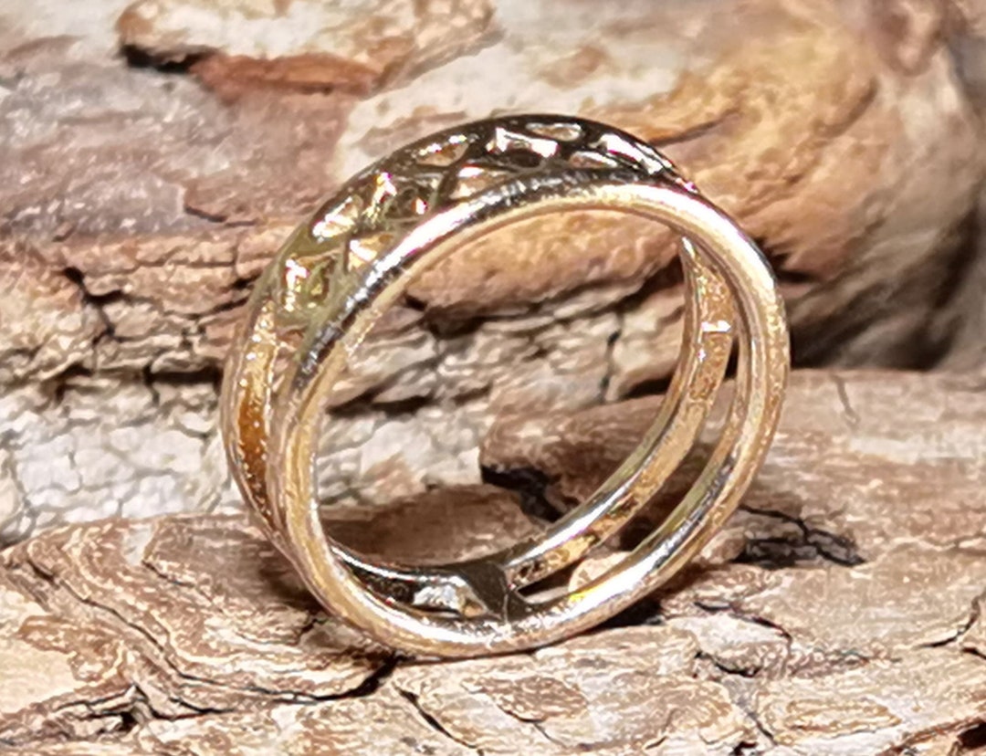 TRIPE CAST Money Attraction Ring, Money Spell Amulet, Financial ...