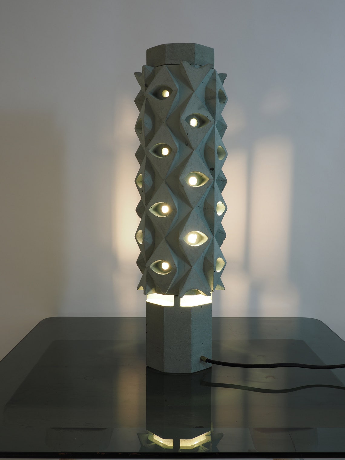 Handpoured Sculptural Brutalist Lamp ophanim - Etsy