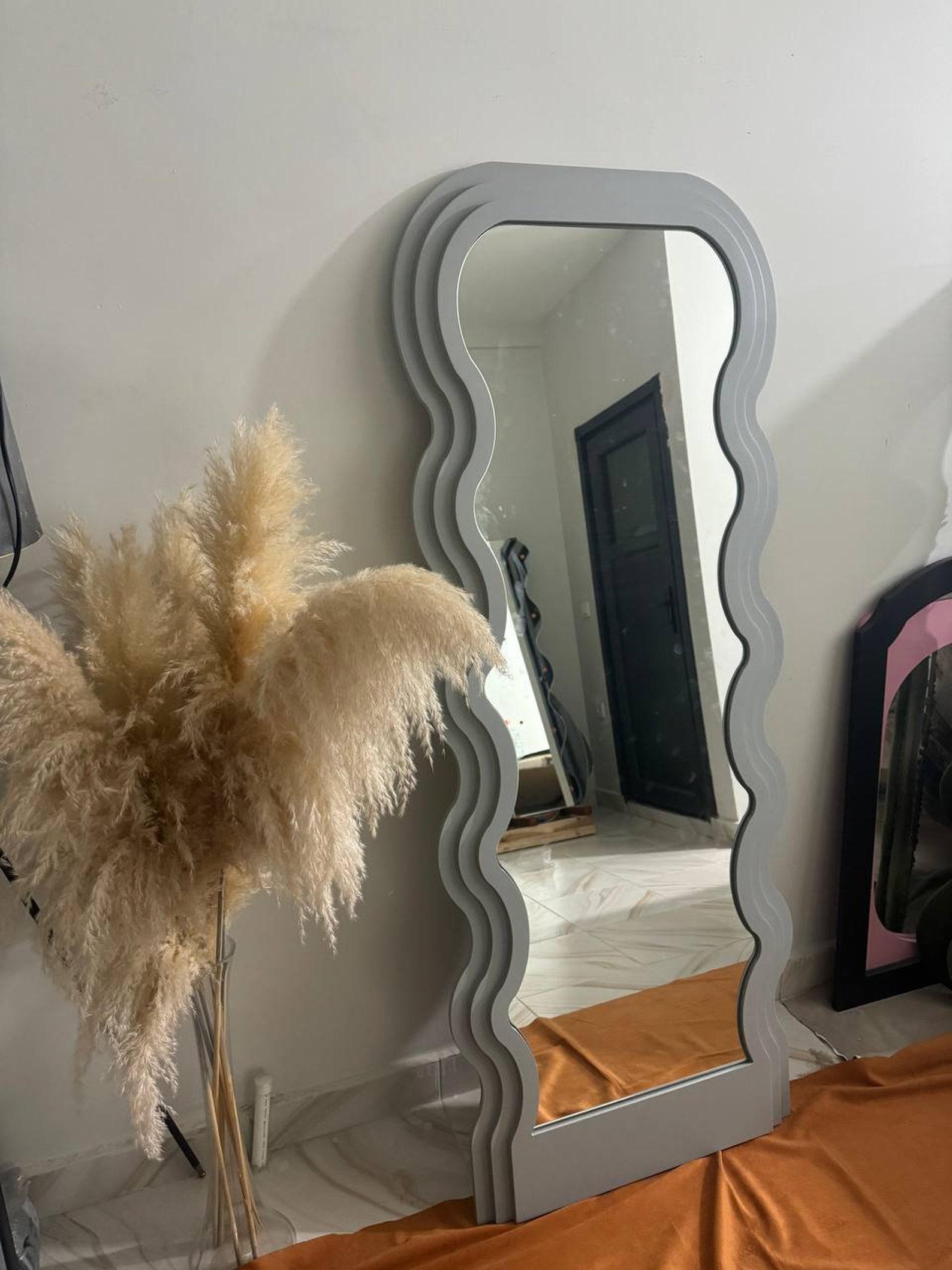 Floor Wavy Full Length Mirror Curvy Full Body Mirror Asymmetrical Large ...