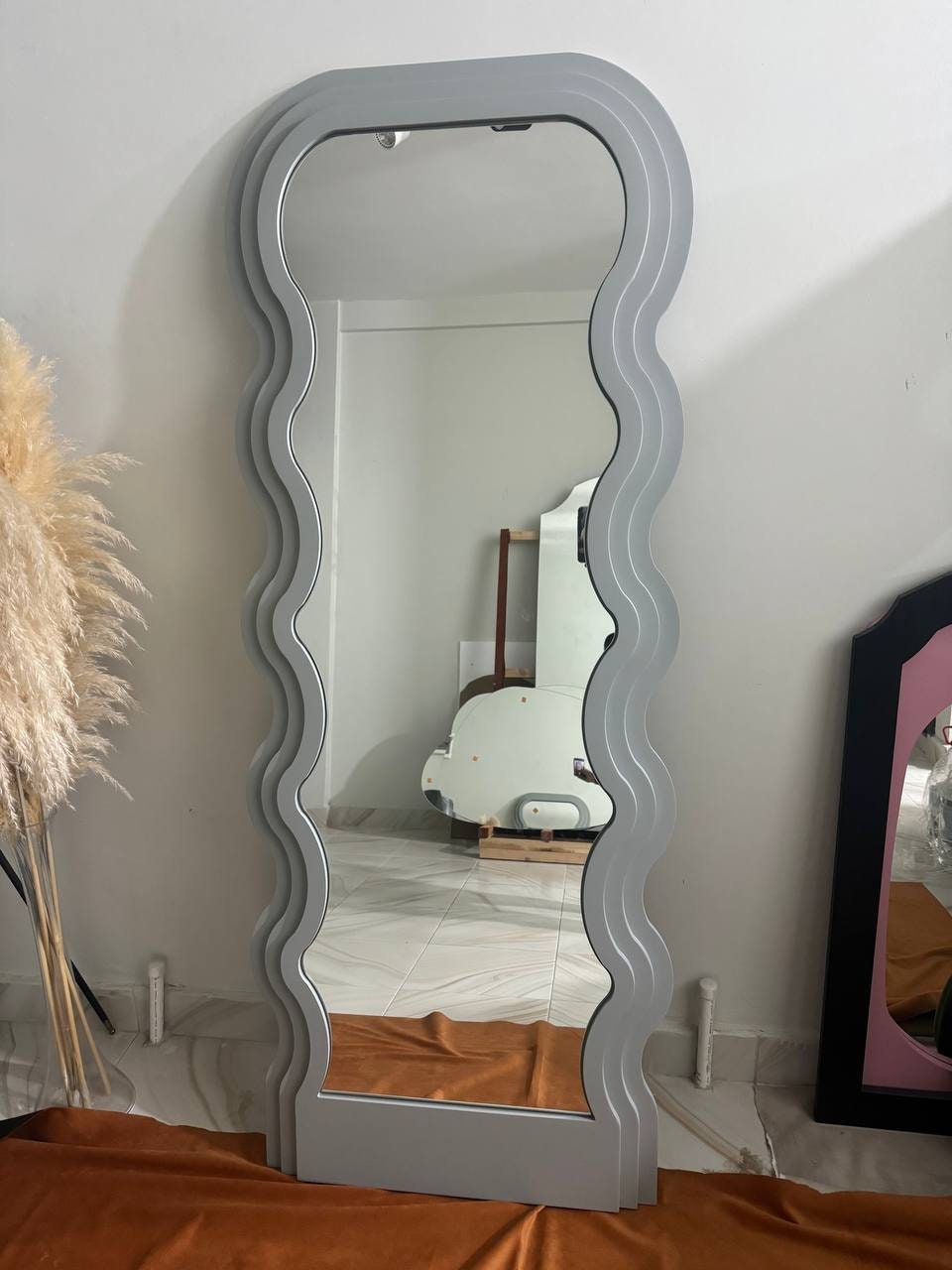Floor Wavy Full Length Mirror Curvy Full Body Mirror Asymmetrical Large ...