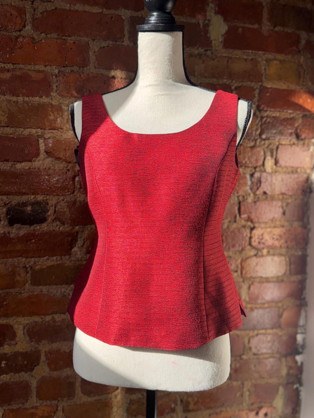 80s–90s Kasper Metallic Red Sleeveless Blouse – Structured Scoop Neck ...