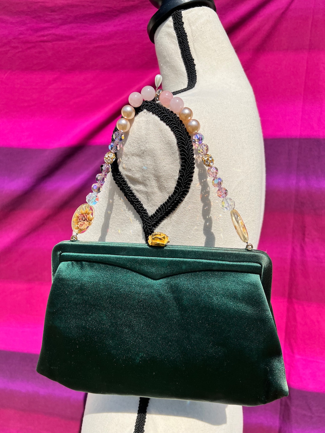 1950s Morris Moskowitz Emerald Silk Purse – Pink Glass Beaded Handle ...