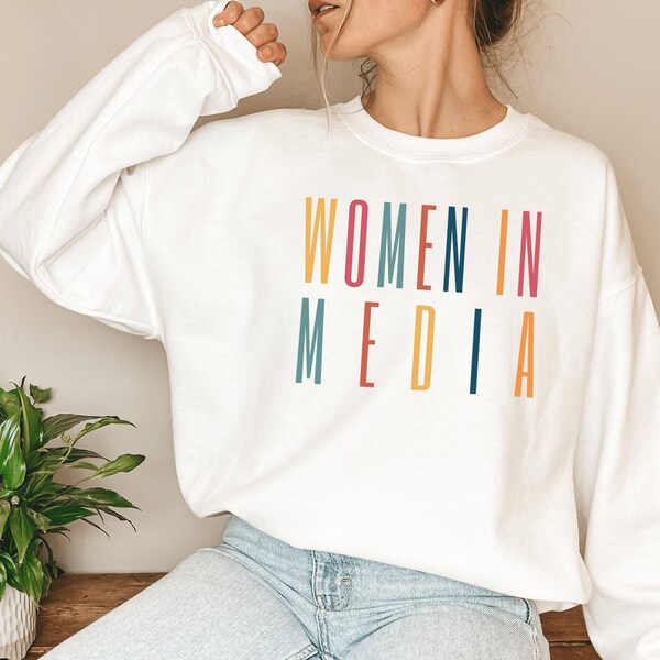 News Reporter - Etsy