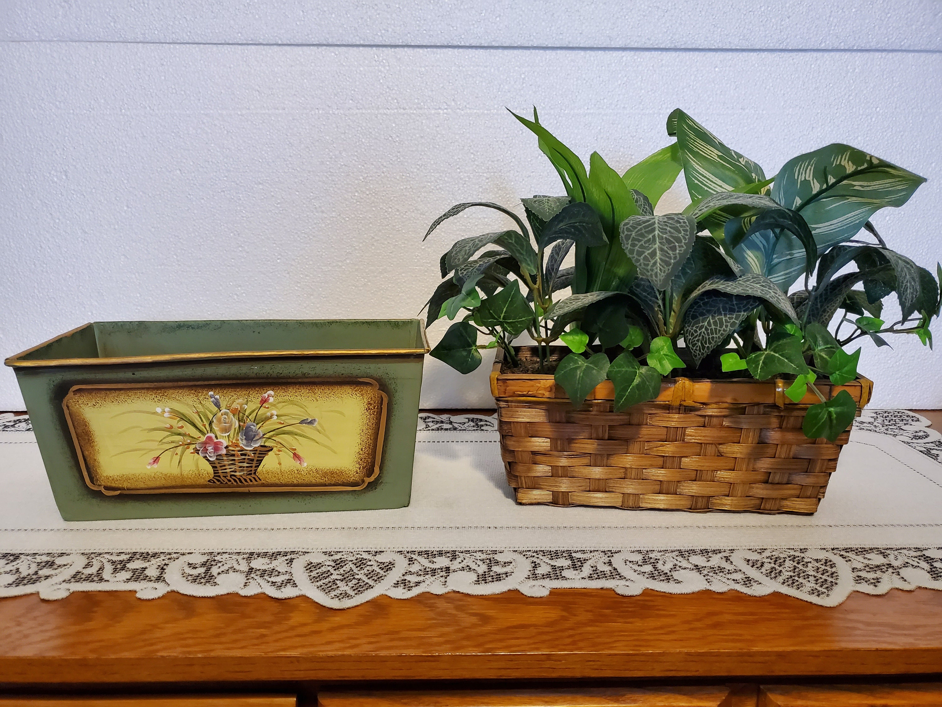 Decorative Metal Clock and Basket Set - Etsy
