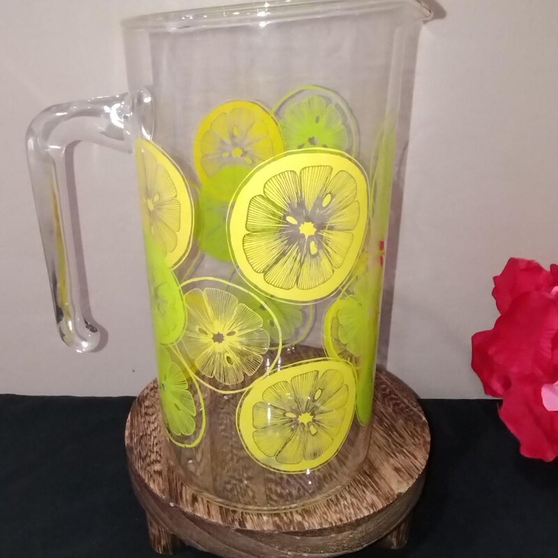 Pyrex Pitcher Lemon - Etsy