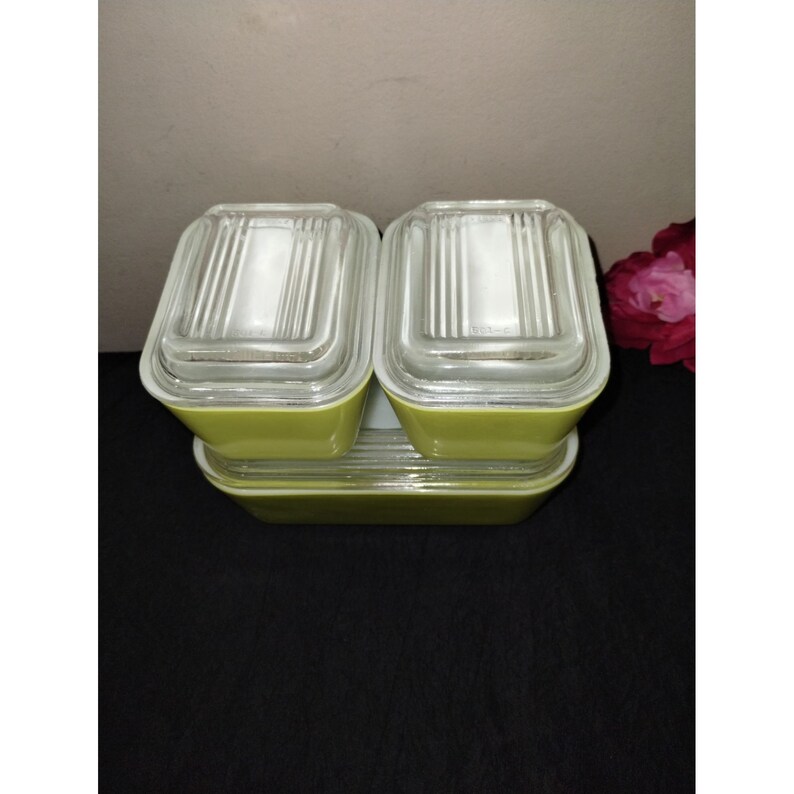 Vintage PYREX 'verde' Fridge Set With Lids 6 Pieces - Etsy