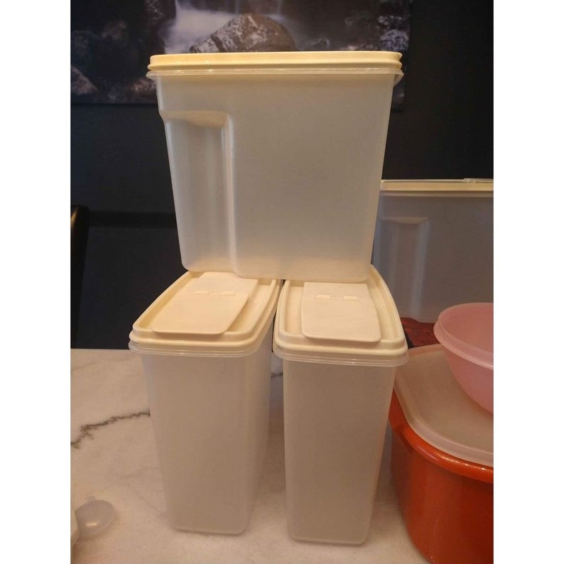 Tupperware & Rubbermaid Storage Containers and Bowls - Etsy