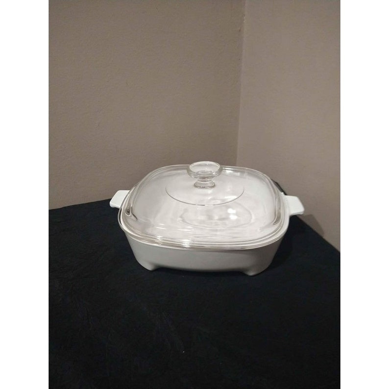Vintage Corning Ware Footed Microwave Browning Casserole Dish With ...