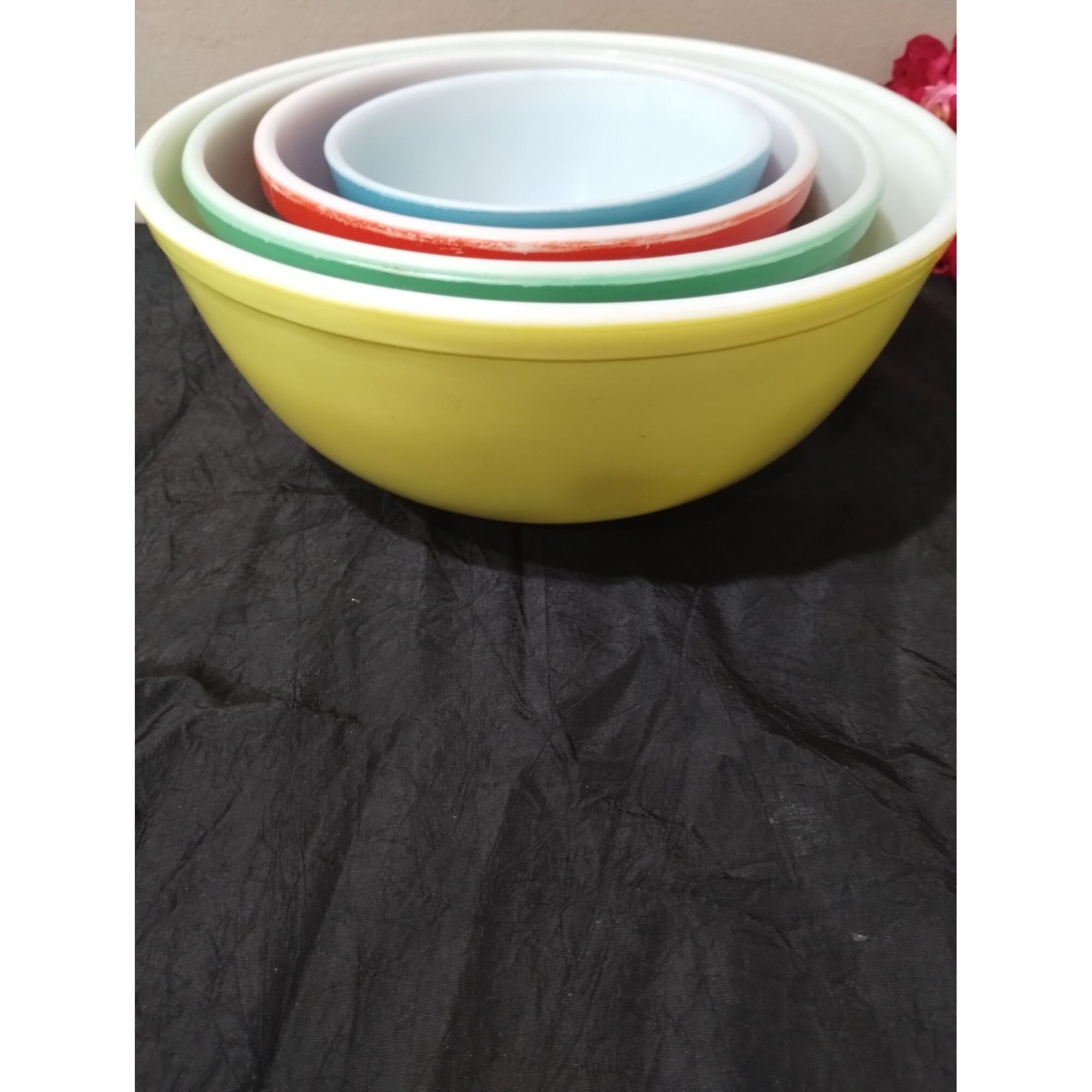 4 Piece Vintage Pyrex Primary Colors Mixing Bowls – Free Shipping! - Etsy