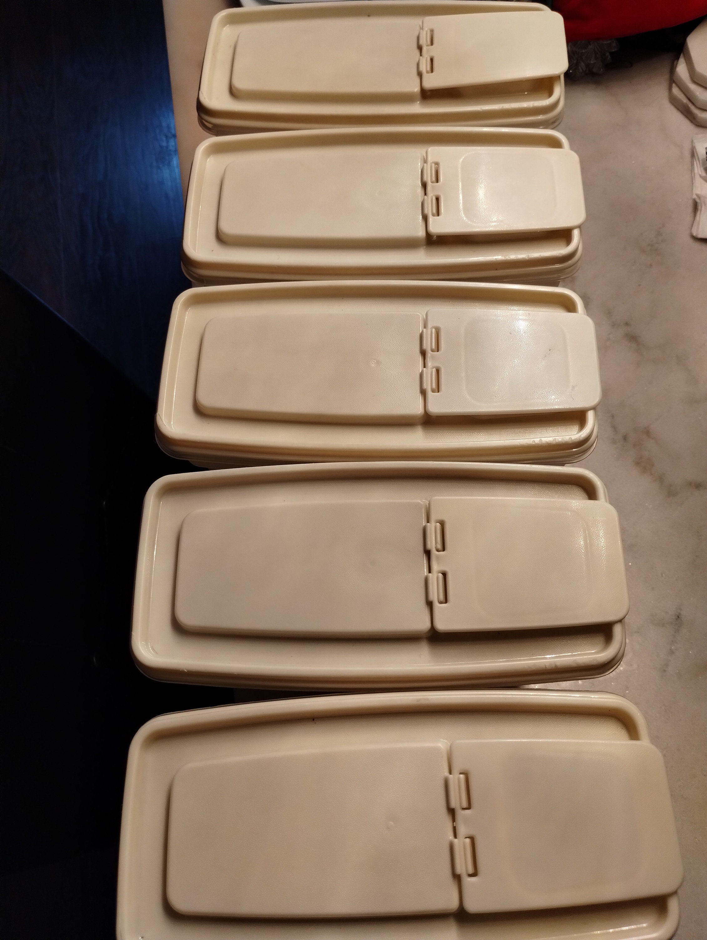 5 Rubbermaid Cereal Keepers - Etsy