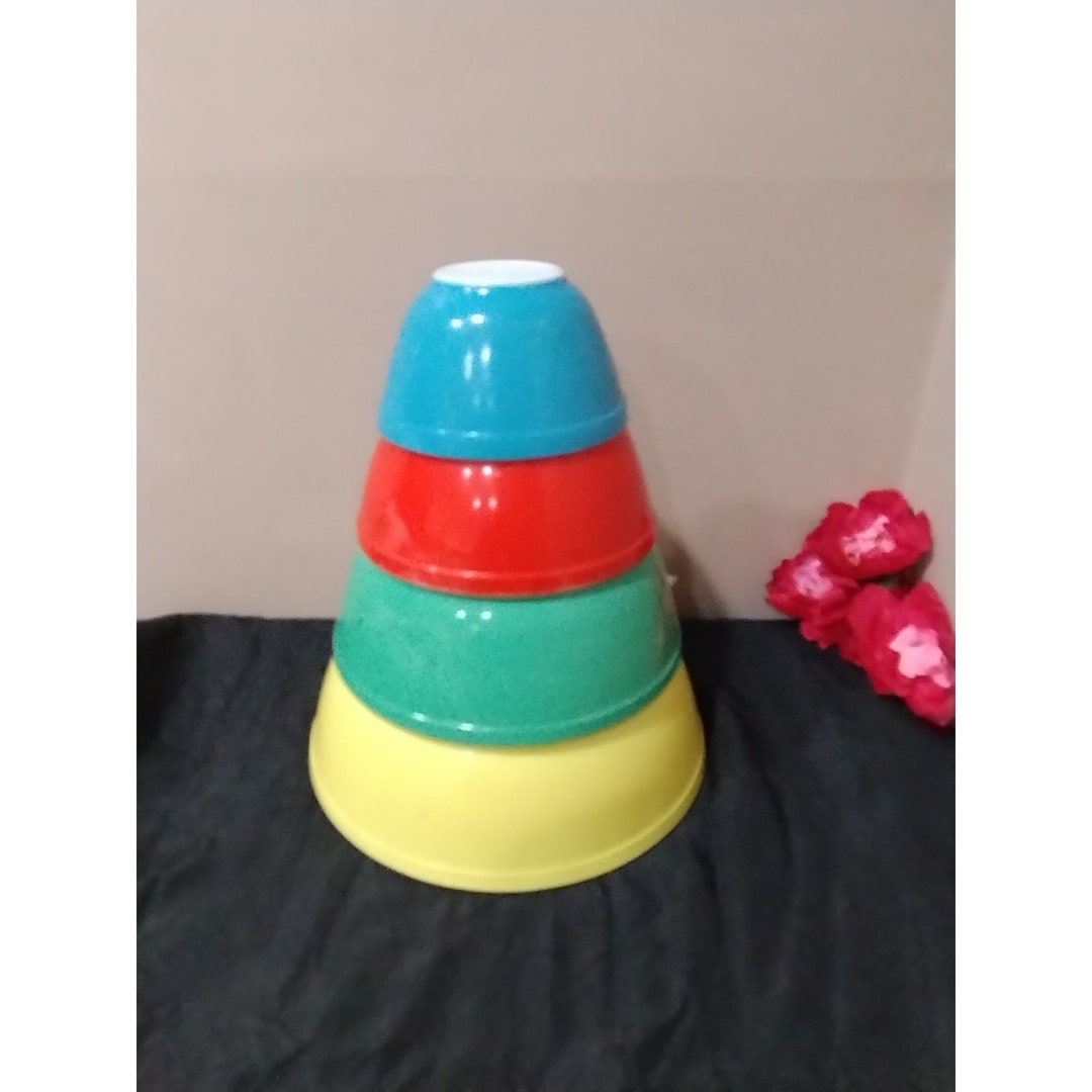4 Piece Vintage Pyrex Primary Colors Mixing Bowls – Free Shipping! - Etsy
