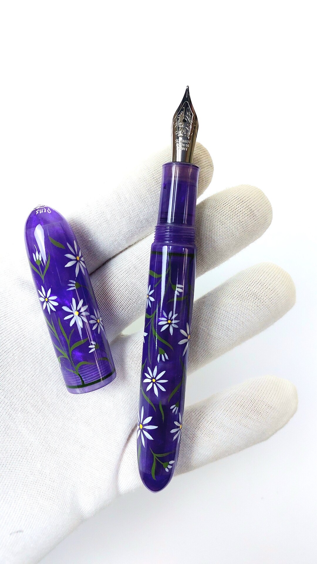 Daisy Fountain Pen for Kah Wai Tham. - Etsy