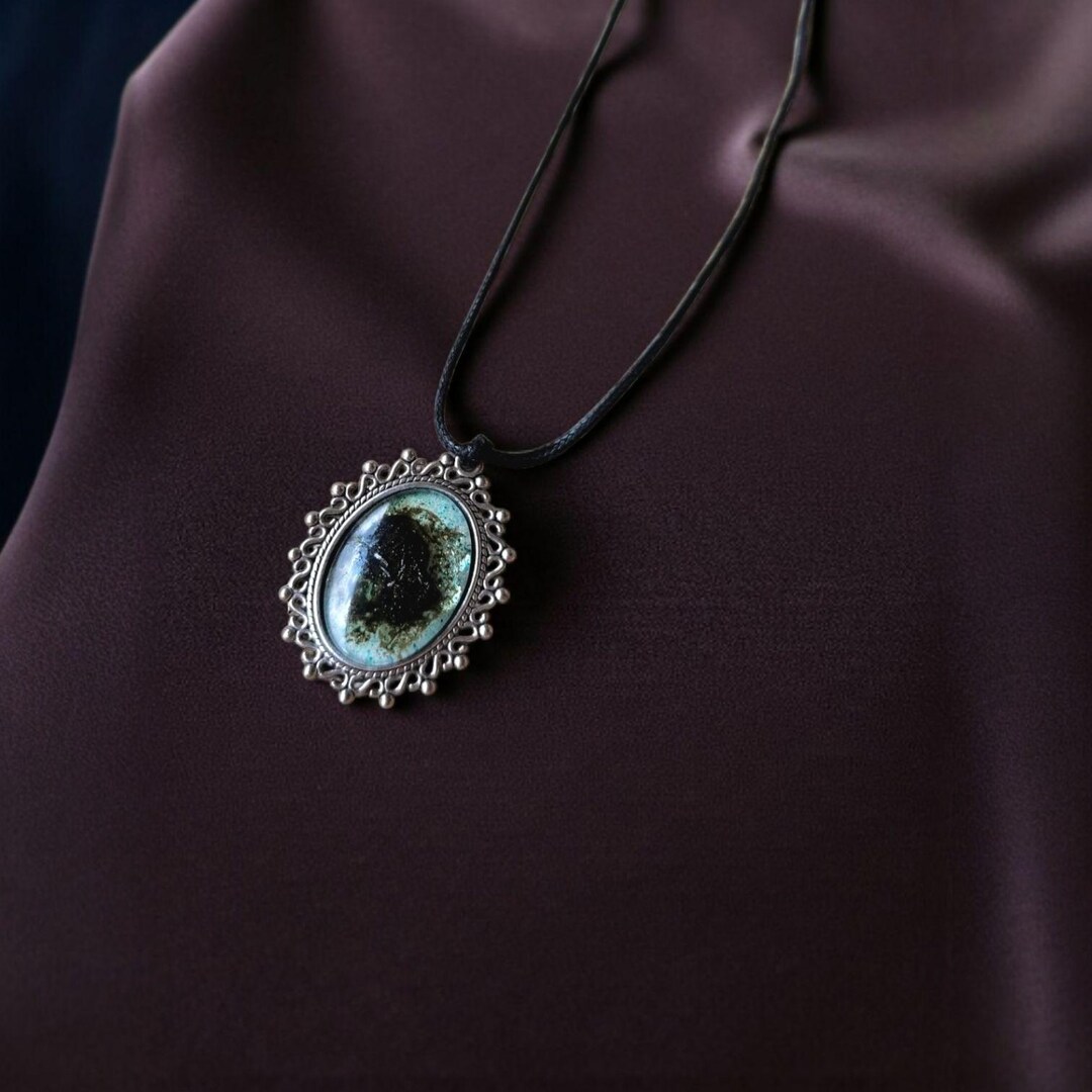 Dark Matter Gothic Necklace in Floral Bezel - Etsy
