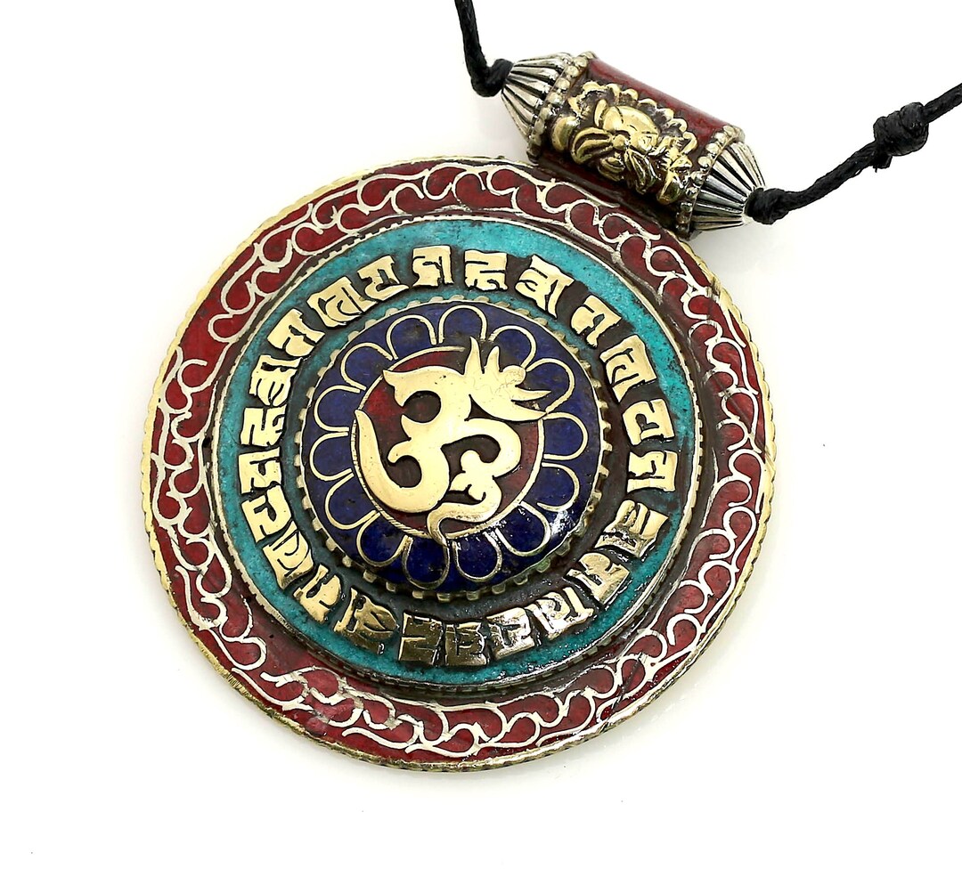 Tibetan Buddhist Pendant Necklace - Om Mantra in "nepalese Silver ...