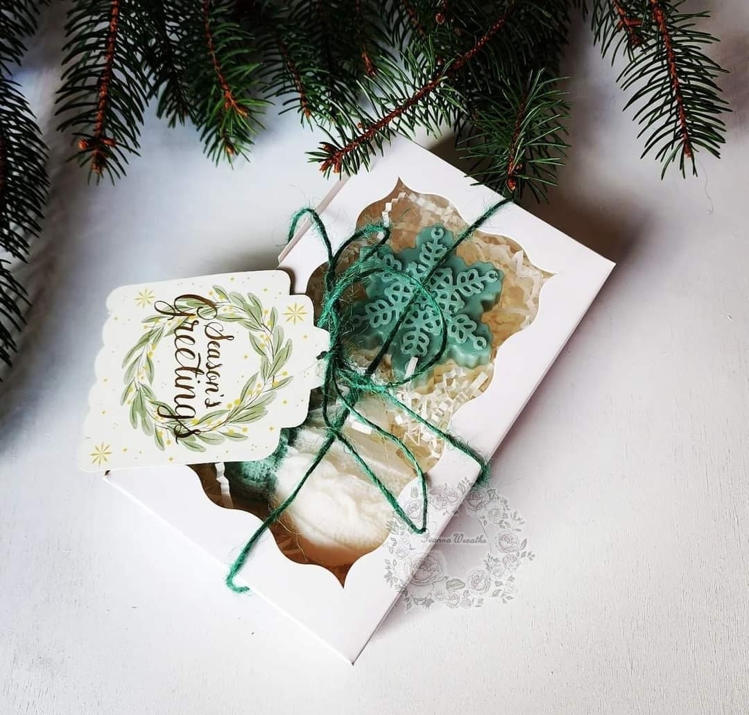 Christmas Soap Box Soap Set of 2 Christmas Gift Mitten Soap Snowflake ...