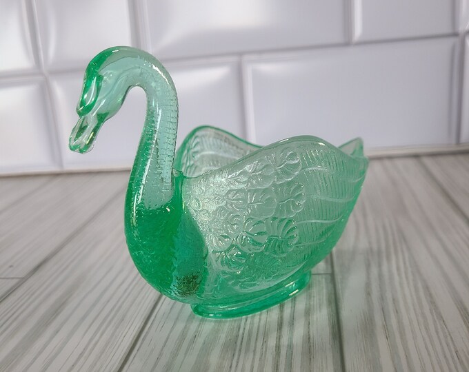Fenton Uranium Glass Swan, Vaseline Glass Swan Dish, Small Trinket Swan ...