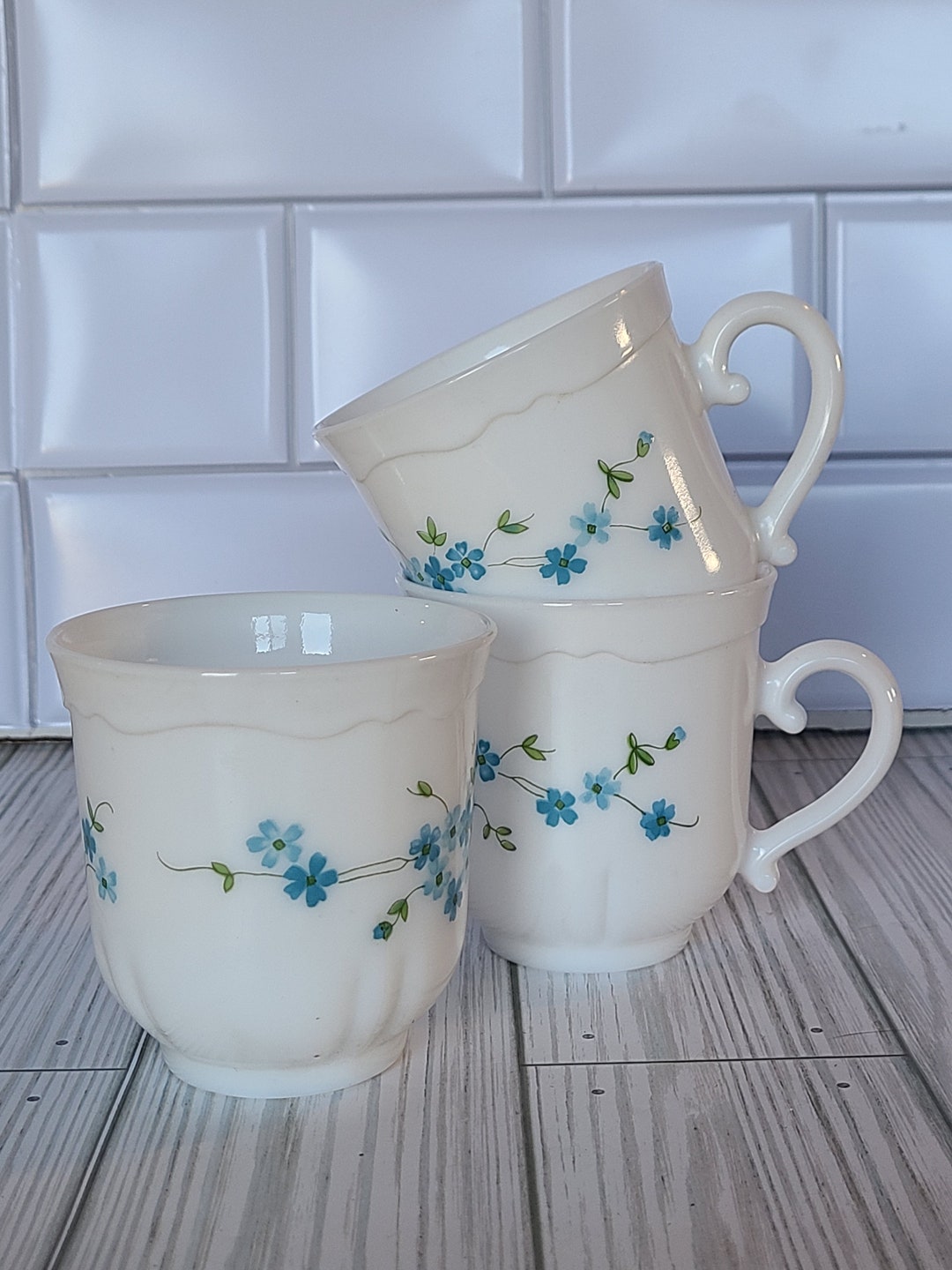 Set of 3 Arcopal France Veronica Coffee Cups, White Milk Glass With ...