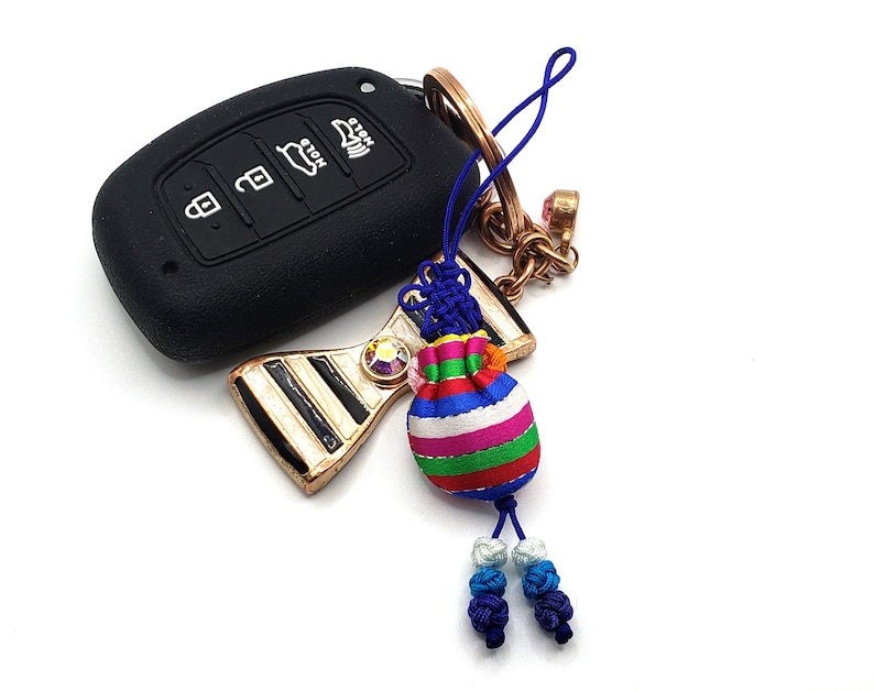 Korean Lucky Pouch Keychain: Traditional Hanbok Saekdong Charm - Etsy