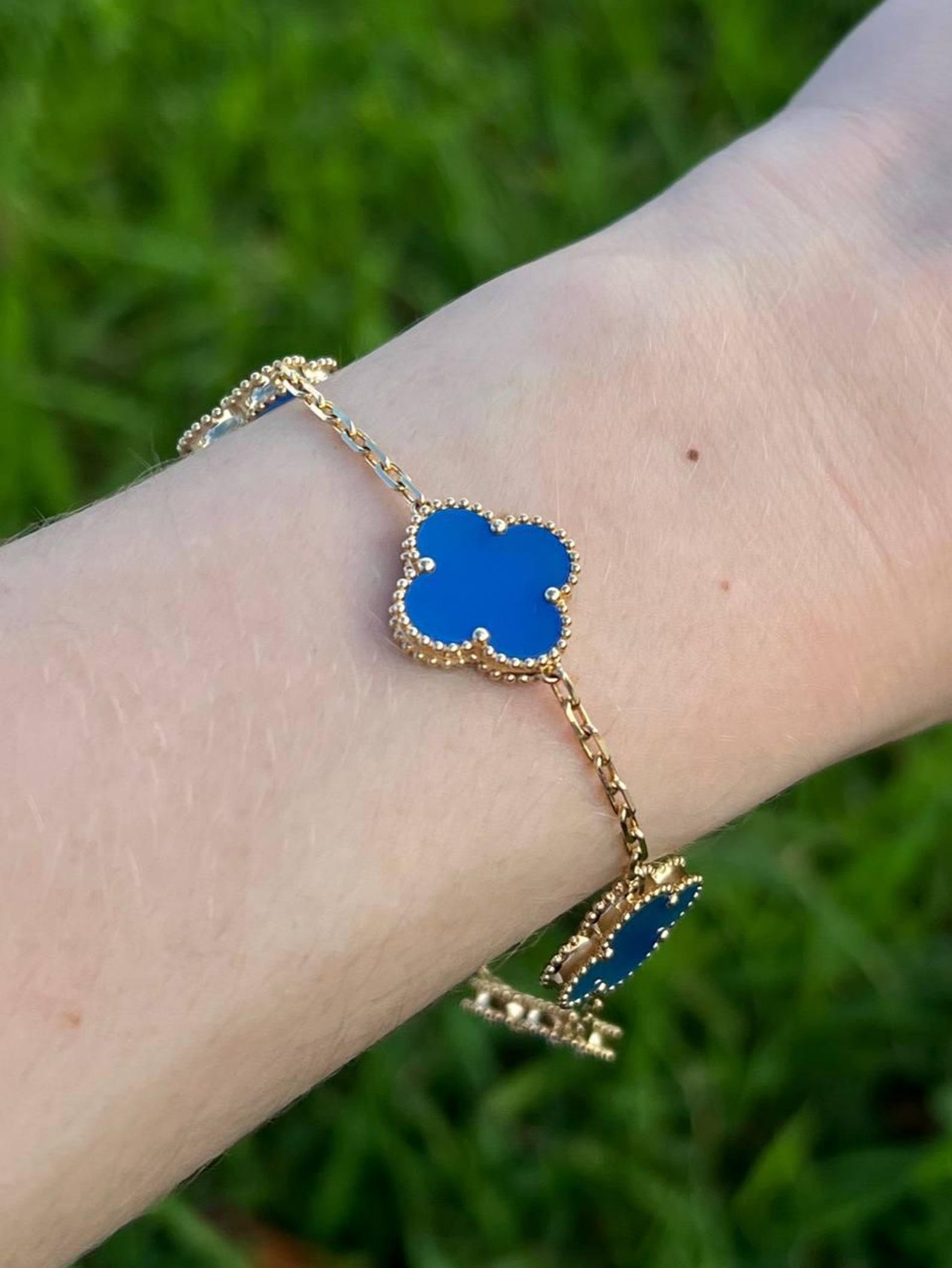 18k Yellow Gold Van Cleef Alhambra Style Blue Agate 5 Motifs Clover ...