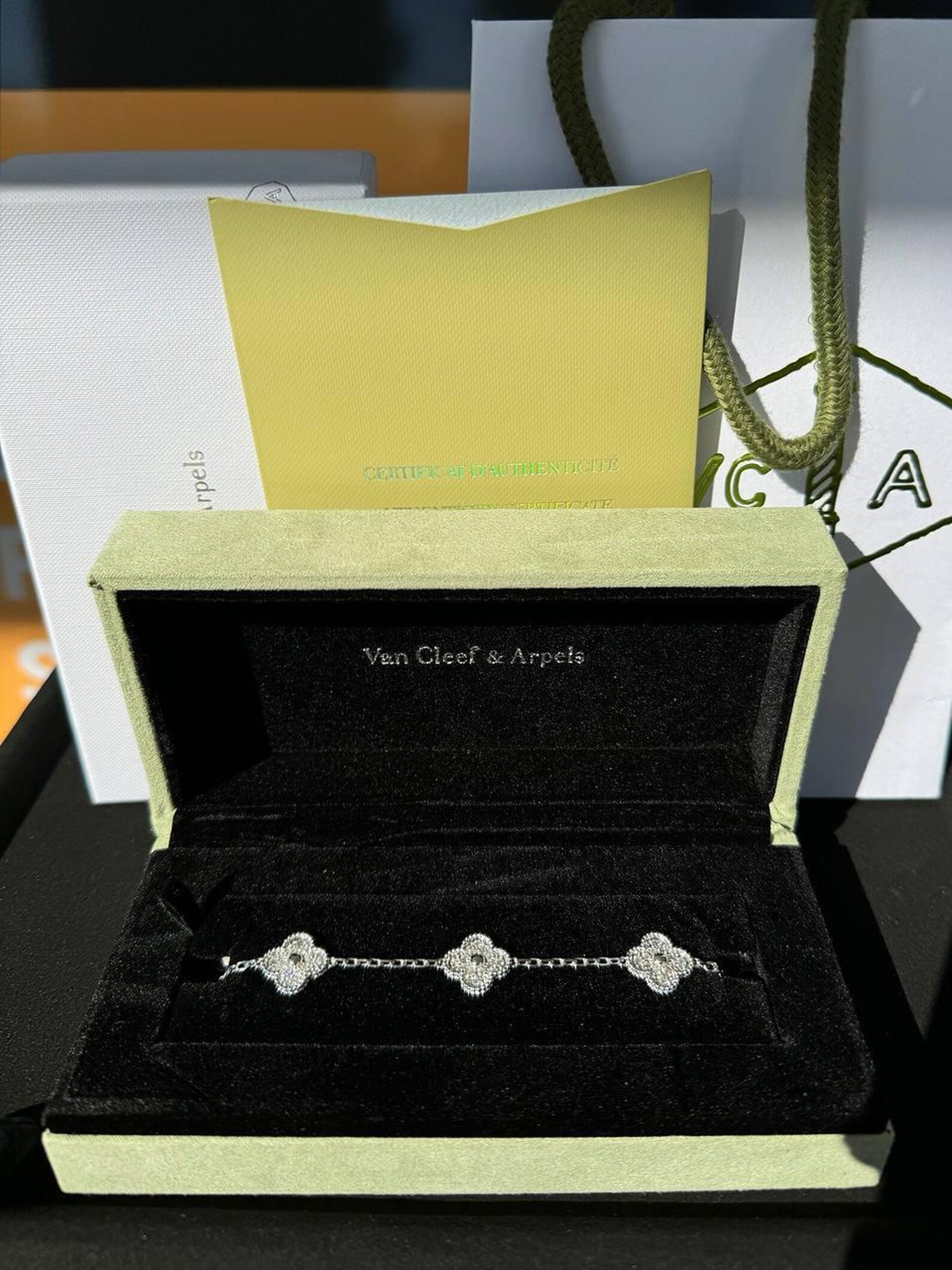 18k White Gold Van Cleef Alhambra Style Diamond 5 Motifs Clover Shape ...