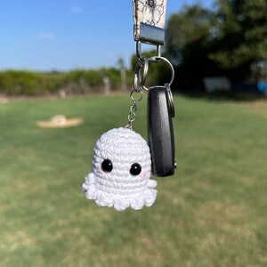 Ghost Keychain | Crochet | Handmade | Accessories - Etsy