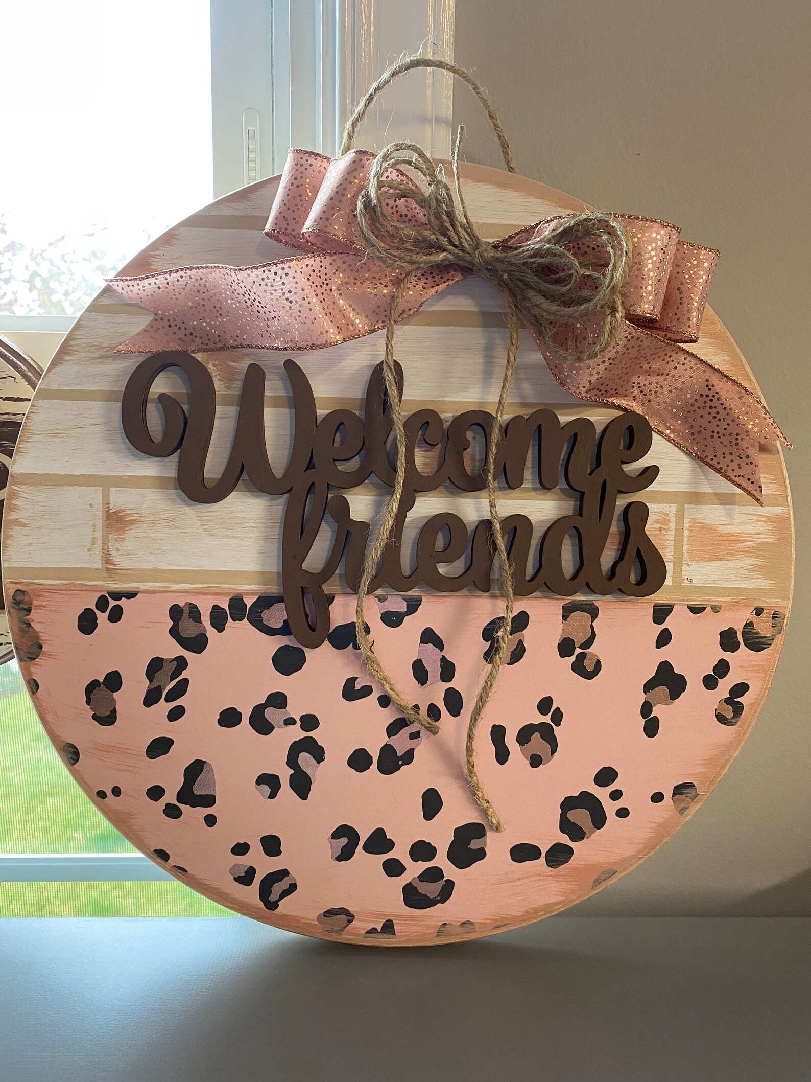 Welcome Door Sign, Front Door Wreath, Welcome Friends Door Sign, Round ...