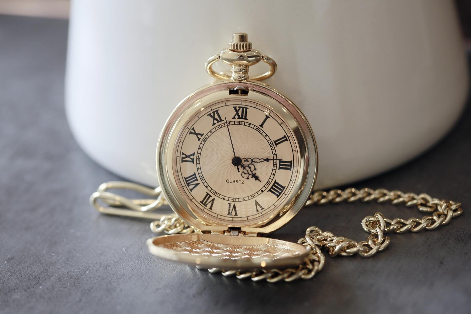Personalized Gold Pocket Watch: Steampunk Carved Quartz Watch With ...