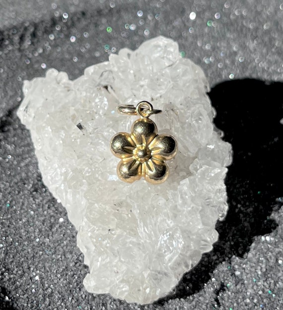 Vintage 14k puff - Gem
