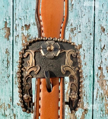 Tan Leather Halter With Custom Ranch Buckles and Matching Lead - Etsy