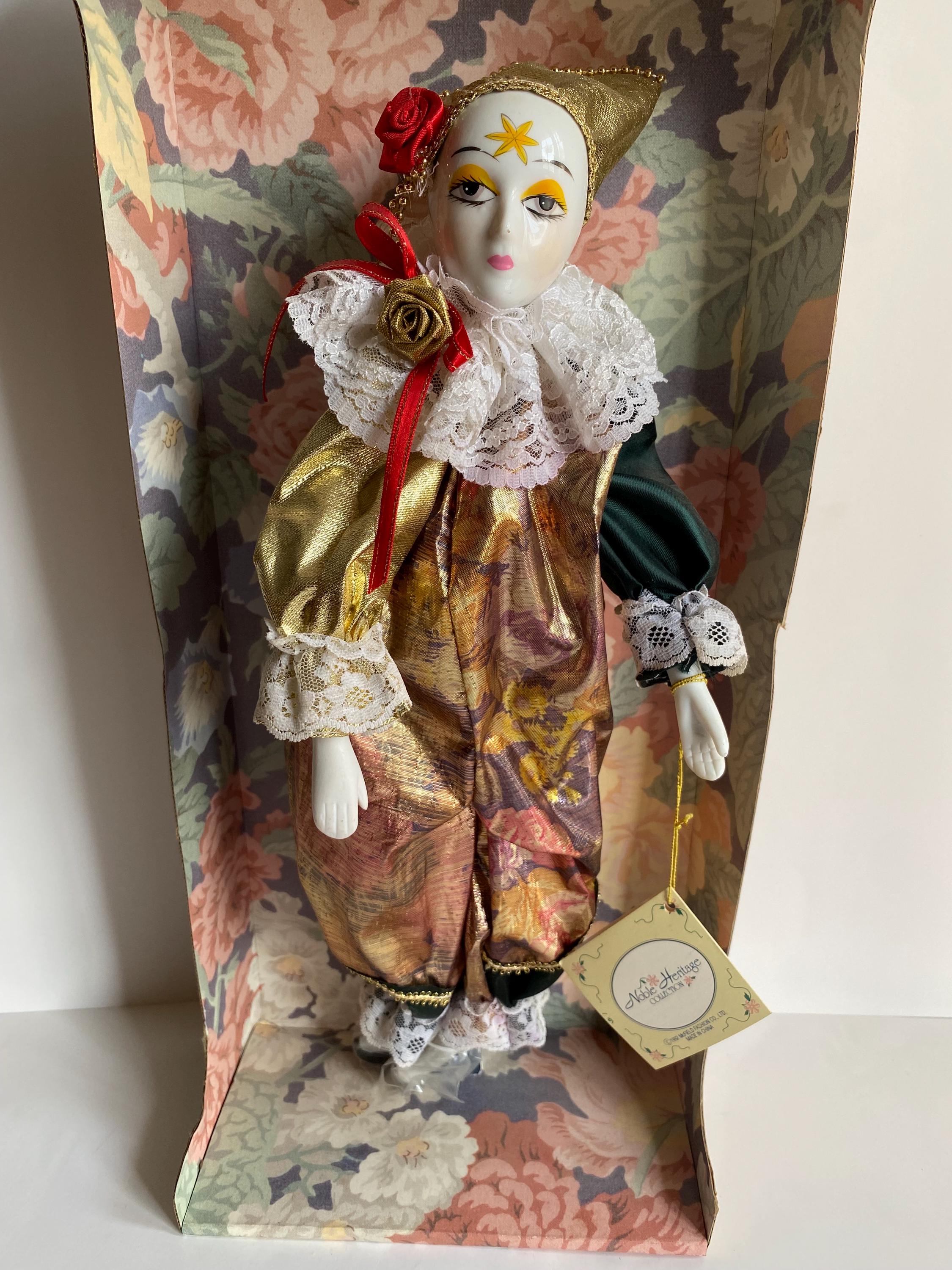 Vintage 1993 Musical Animated Porcelain Jester Doll Mcfield Fashion Co ...