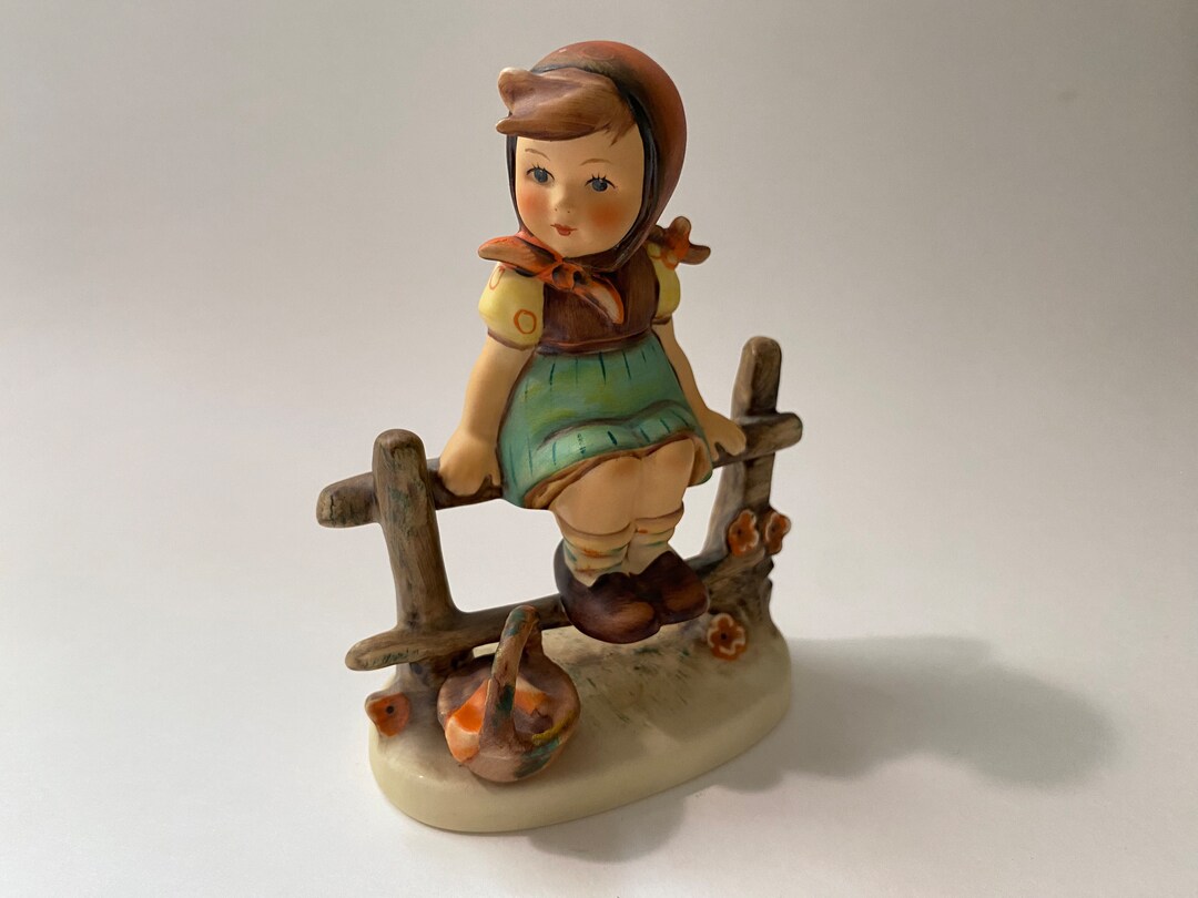 Goebel Hummel Just Resting - Etsy