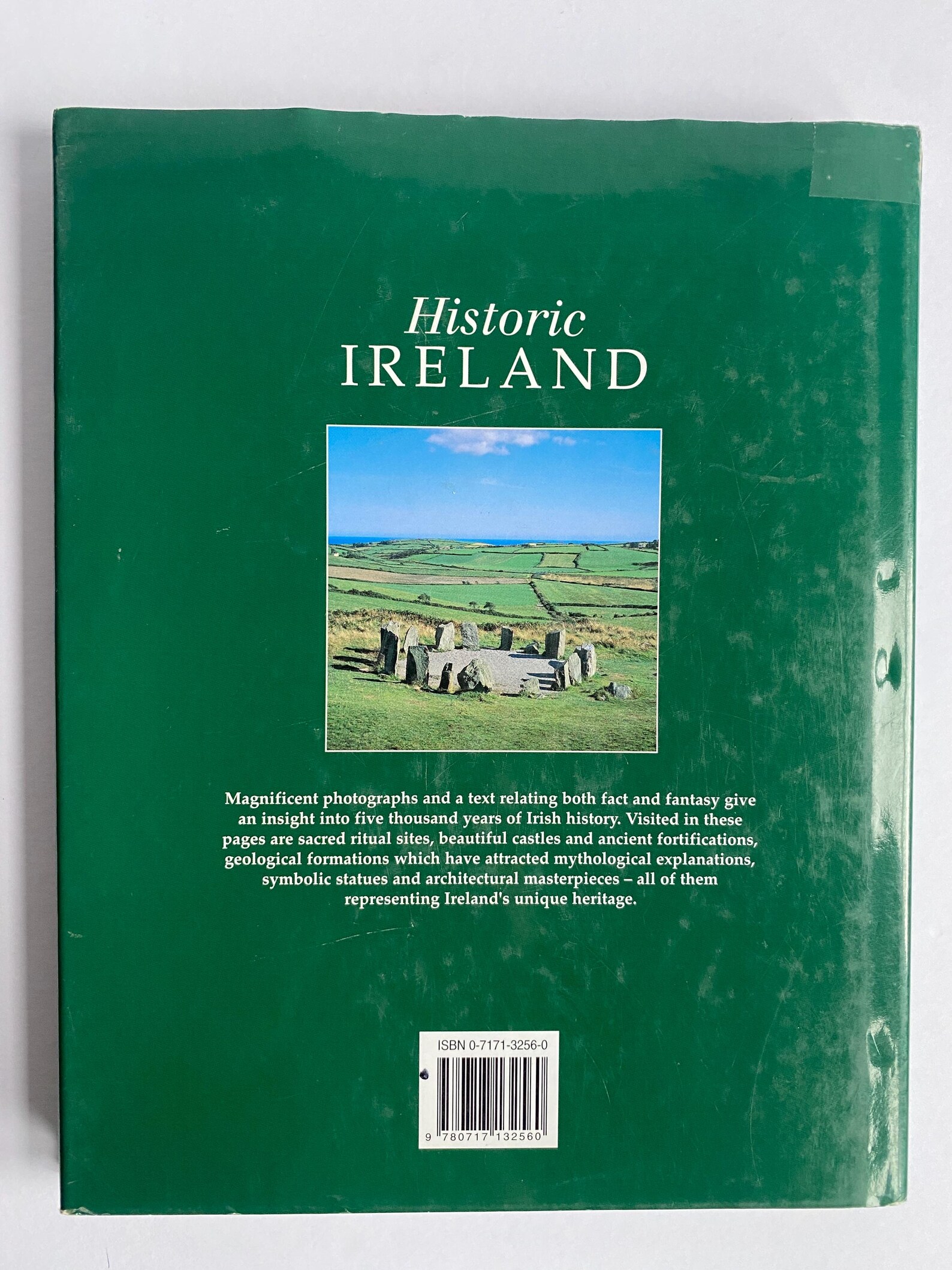 Historic Ireland 5000 Years of Irelands Heritage Book by Daithi O ...