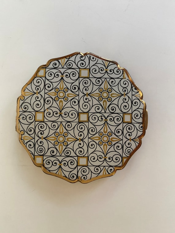 Vintage Stratton Decagon Compact - Gem