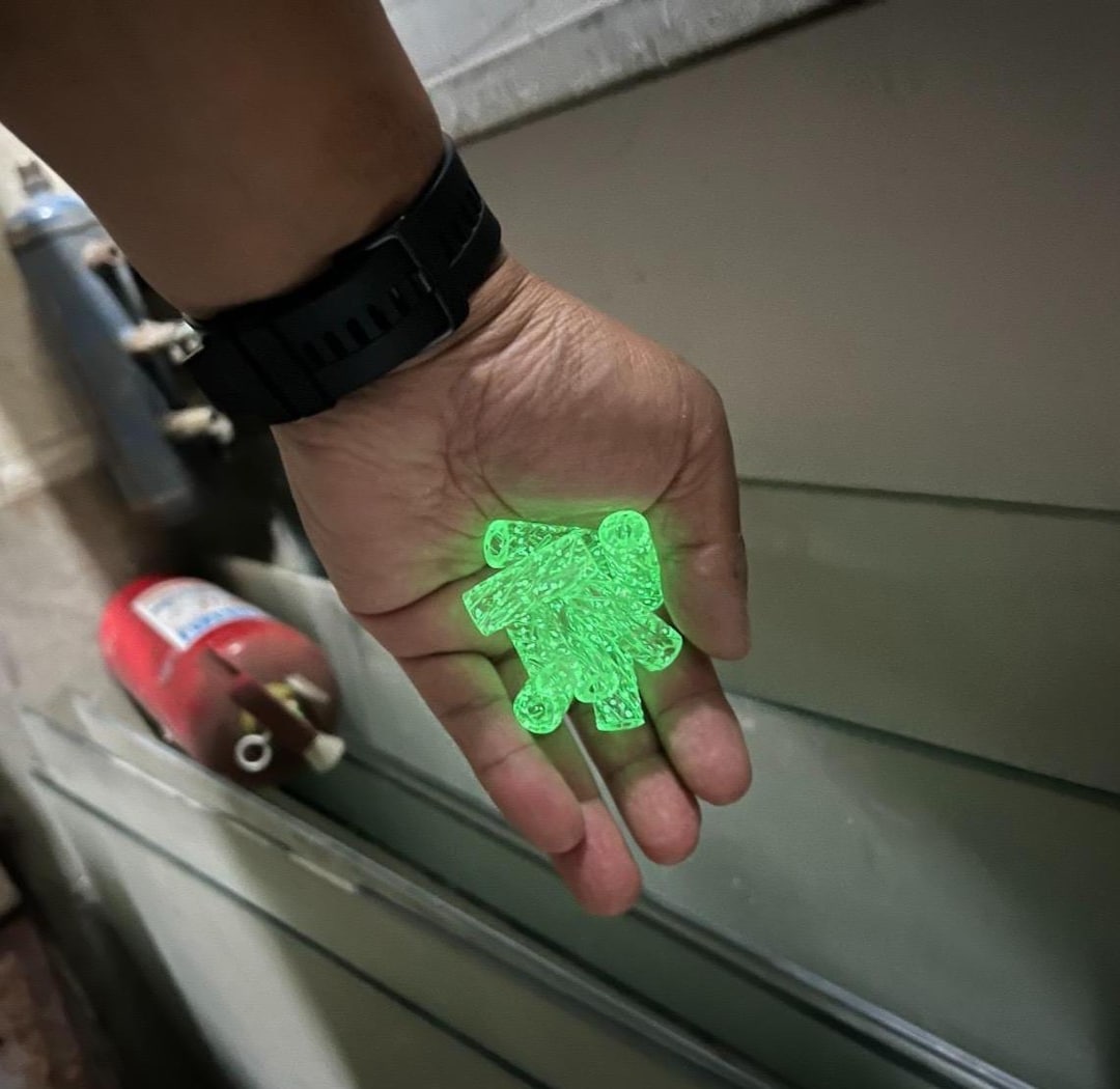 GLOW in the DARK UV Reactive Vortex Filter: Custom Handmade 10x30mm ...