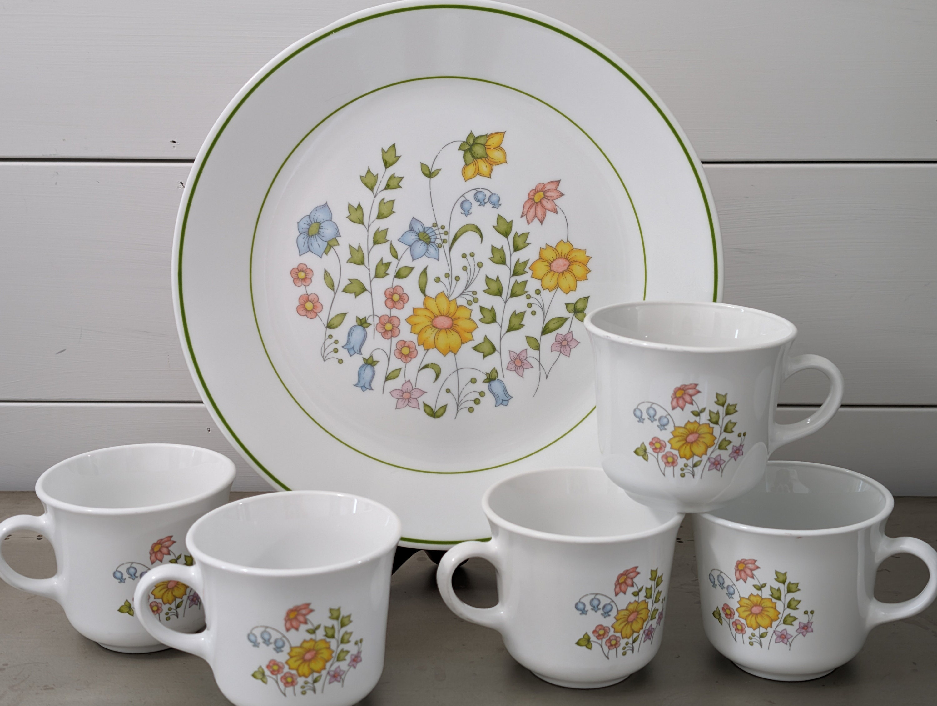 Corelle Spring Meadow Teacups(5) and Dinner Plate - Etsy