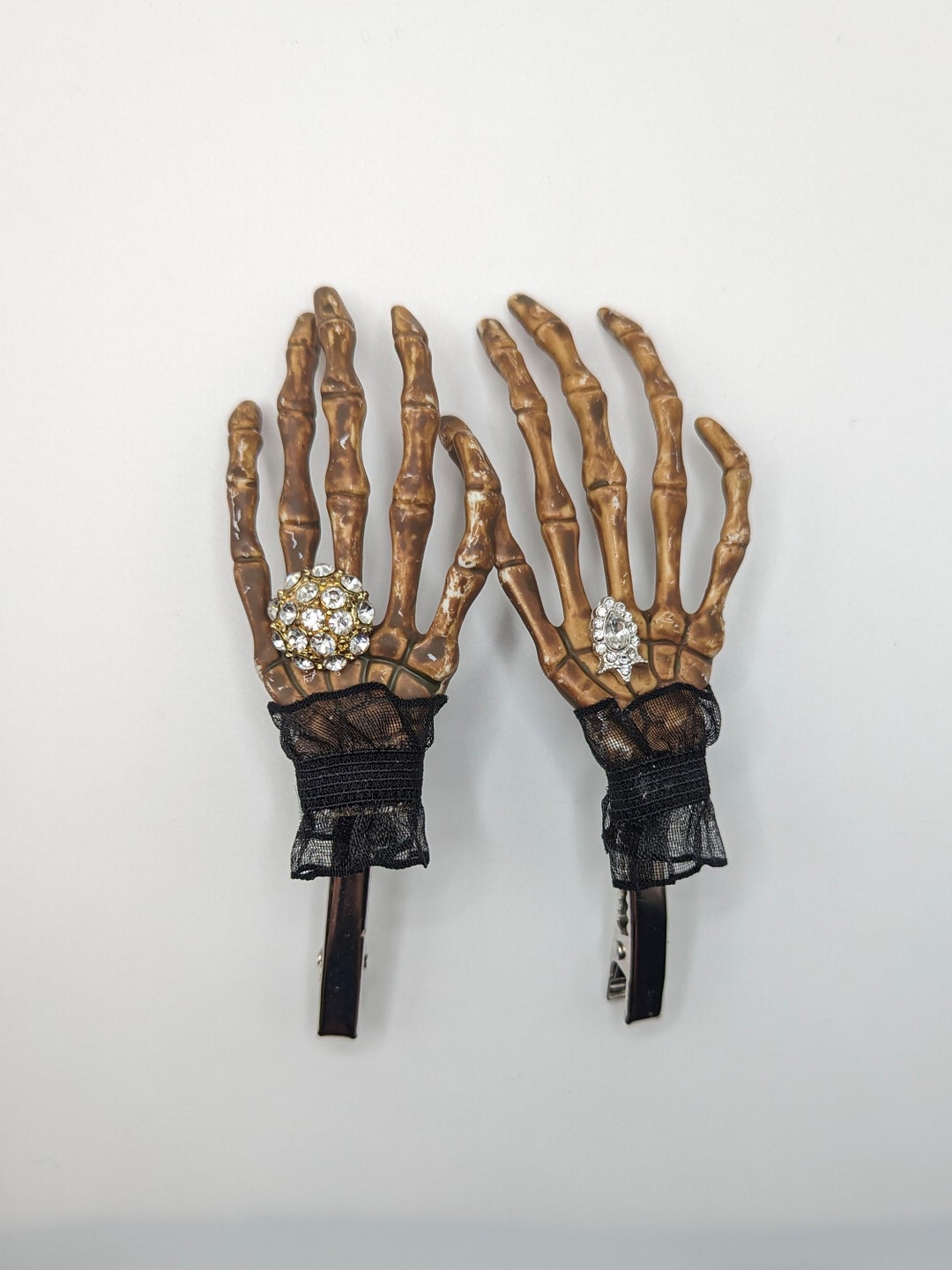 Halloween Hair Clips, Skeleton Hand Clips, Spooky Fashion Accessories ...